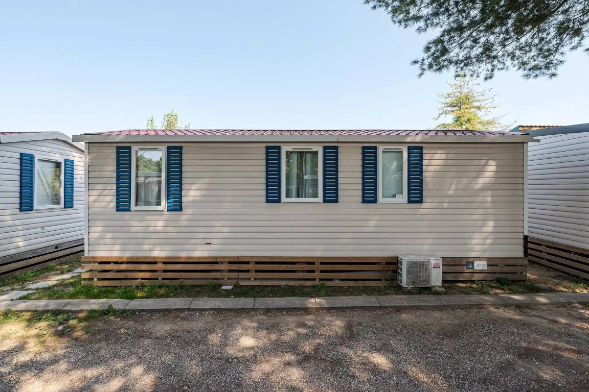 31 M² Caravan ∙ 3 Bedrooms ∙ 5 Guests - Lake Maggiore