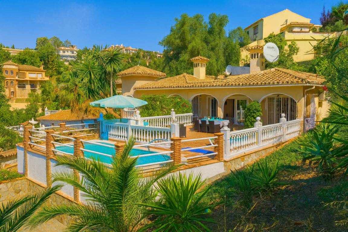 280 M² Villa ∙ 5 Chambres ∙ 10 Personnes - Fuengirola