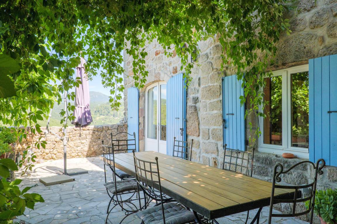 350 M² Villa ∙ 6 Chambres ∙ 12 Personnes - Largentière
