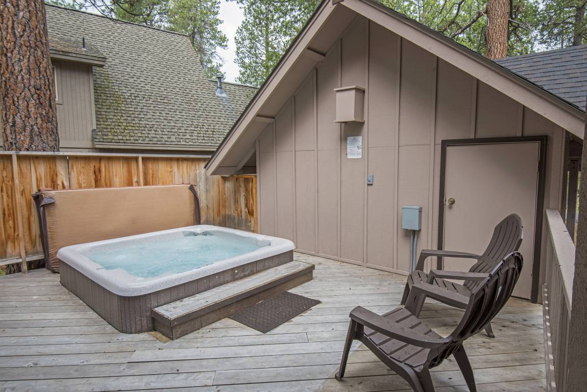 122 M² House ∙ 2 Bedrooms ∙ 6 Guests - Sunriver, OR
