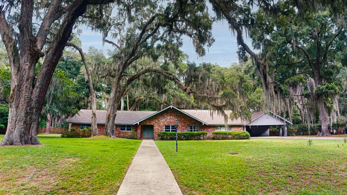 House ∙ 4 Bedrooms ∙ 10 Guests - Jekyll Island State Park, Jekyll Island