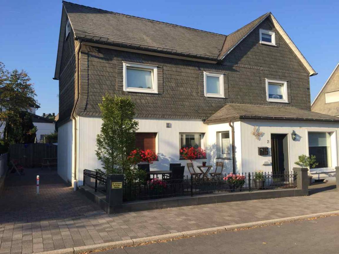 70 M² Maison De Vacances ∙ 2 Chambres ∙ 6 Personnes - Winterberg