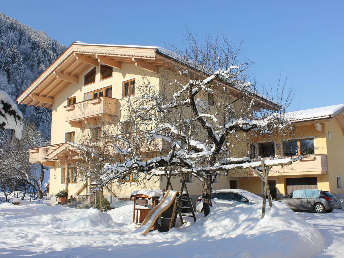 140 M² Ferienhaus ∙ 3 Schlafzimmer ∙ 8 Gäste - Zillertal