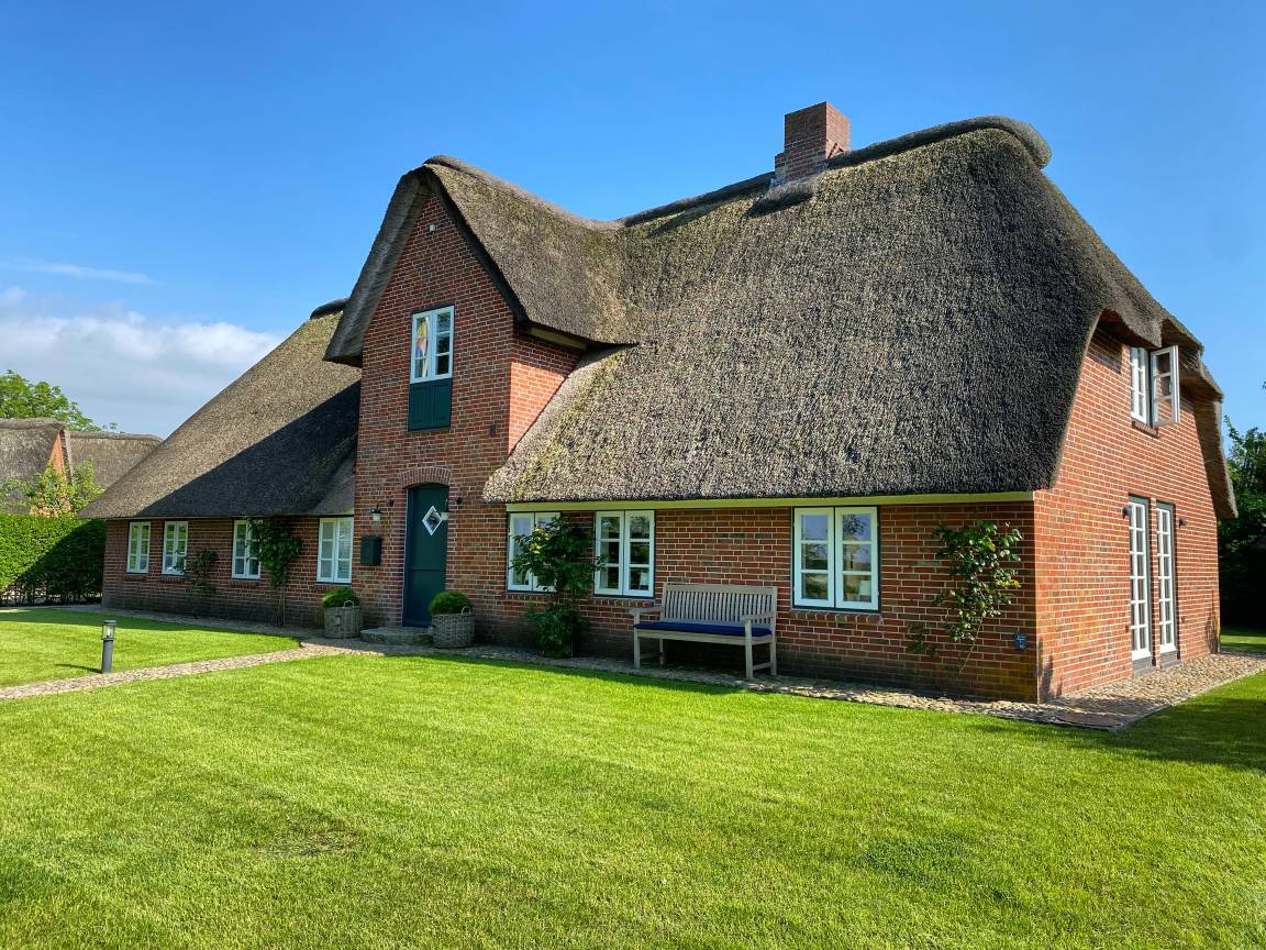 70 M² Ferienhaus ∙ 2 Schlafzimmer ∙ 4 Gäste - Oldsum