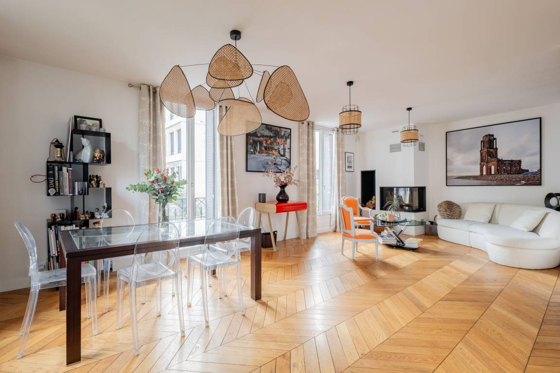 200 M² Maison De Vacances ∙ 5 Chambres ∙ 6 Personnes - Versailles