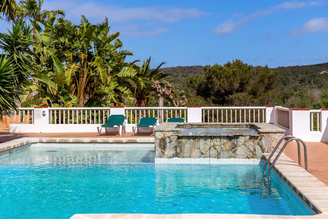 60 M² Apartamento ∙ 2 Habitaciones ∙ 4 Huéspedes - Cala Galdana