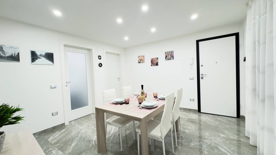 60 M² Apartment ∙ 2 Bedrooms ∙ 4 Guests - Sottomarina