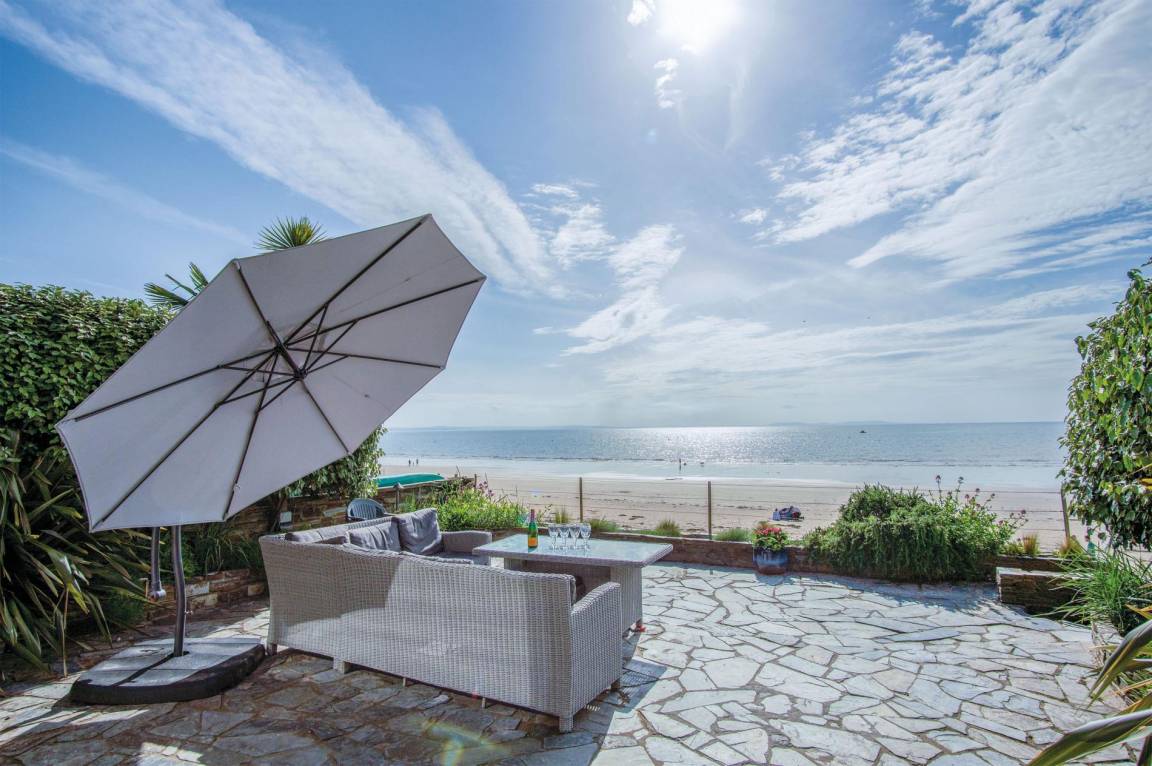 279 M² House ∙ 5 Bedrooms ∙ 8 Guests - Saundersfoot