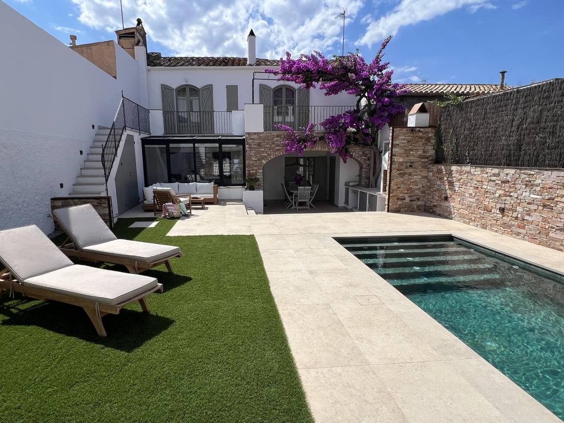 253 M² House ∙ 5 Bedrooms ∙ 9 Guests - Sa Riera