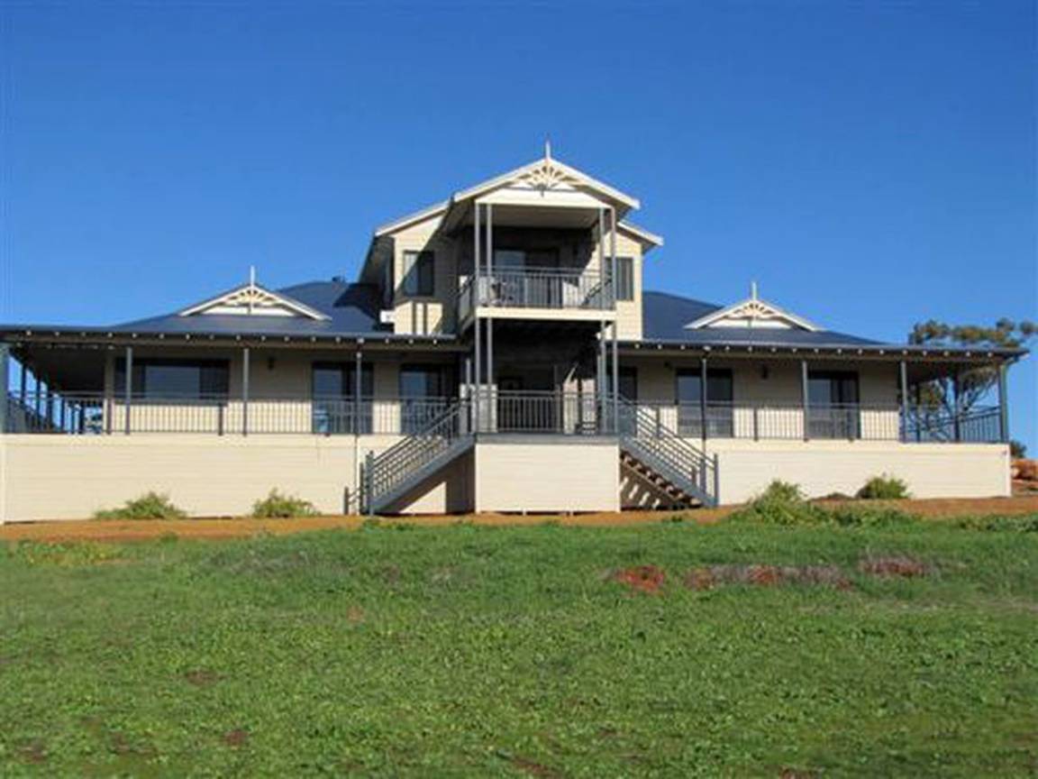 Accommodation ∙ 1 Bedroom ∙ 12 Guests - Toodyay