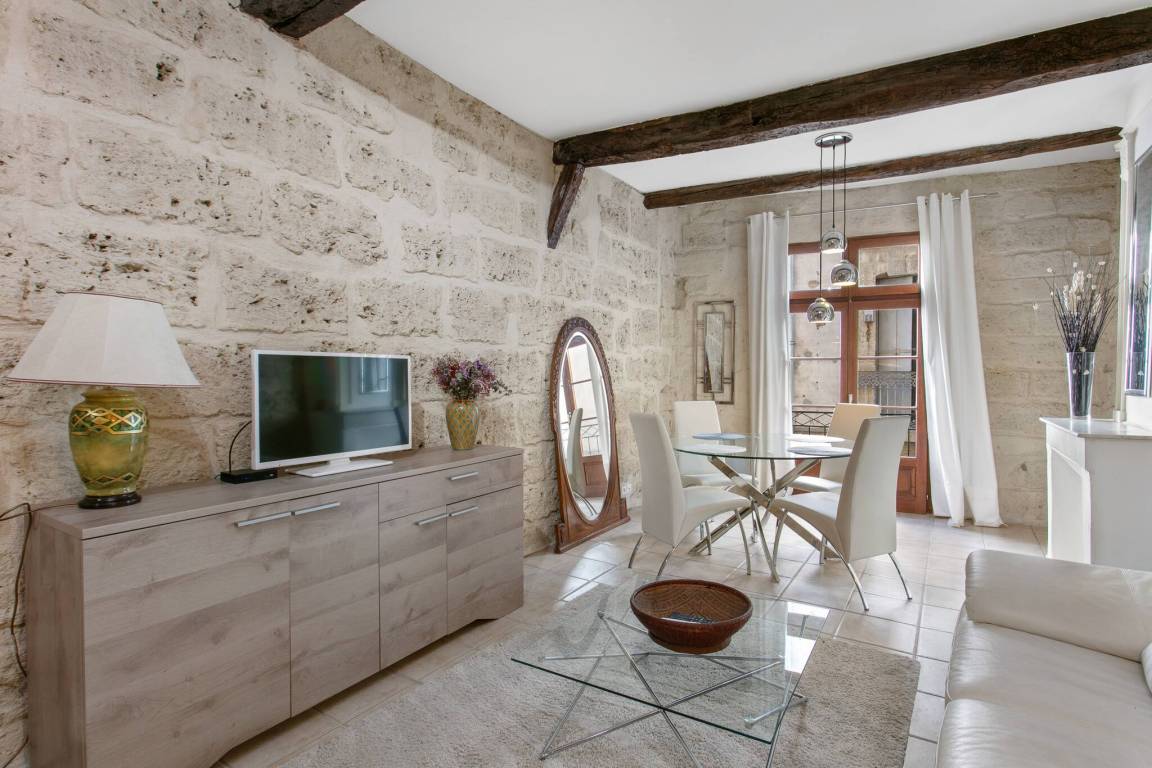 50 M² Apartment ∙ 2 Bedrooms ∙ 4 Guests - Pézenas
