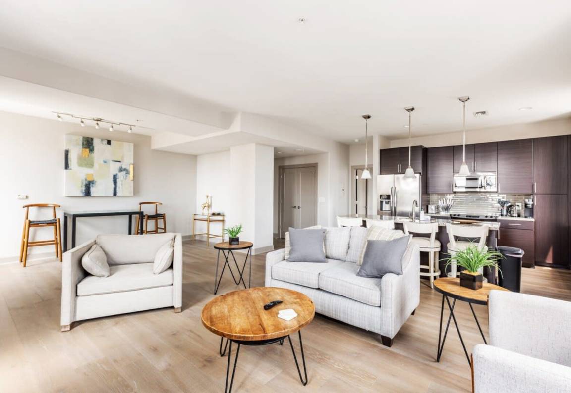 112 M² Apartment ∙ 2 Bedrooms ∙ 6 Guests - Baltimore