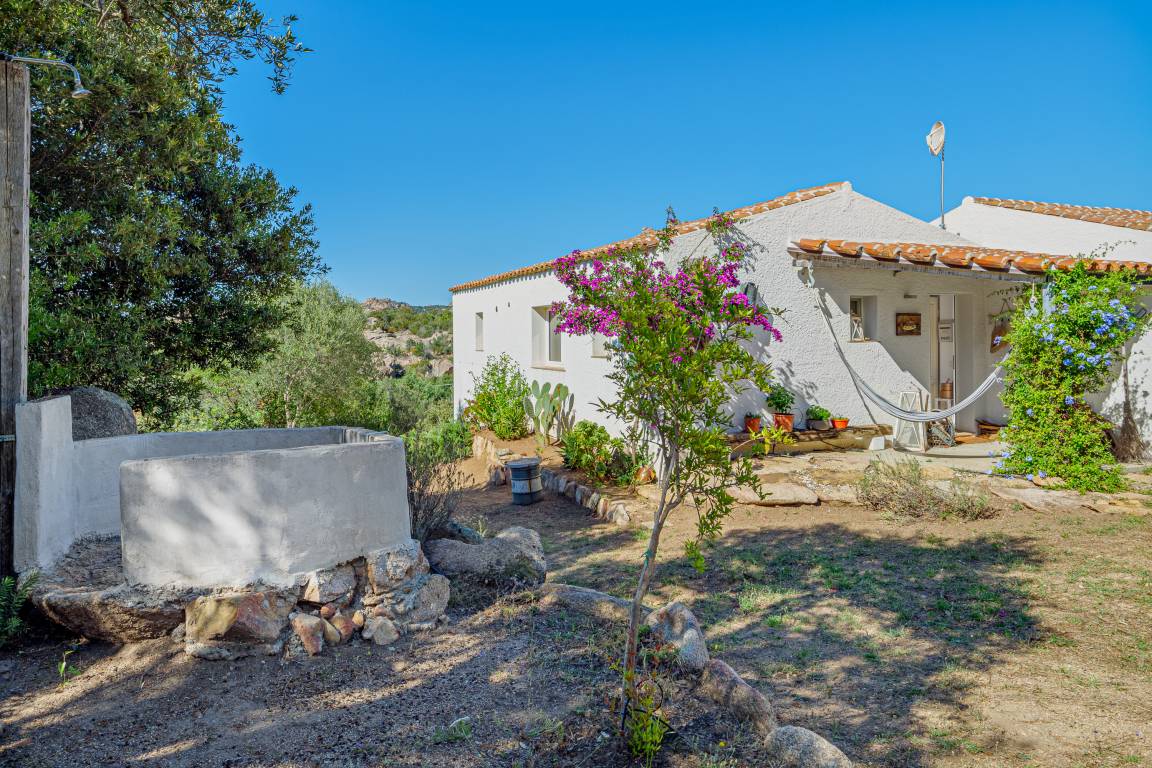 100 M² Bungalow ∙ 2 Schlafzimmer ∙ 5 Gäste - Arzachena