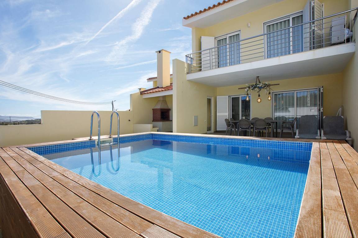 114 M² Villa ∙ 3 Bedrooms ∙ 6 Guests - Nazaré