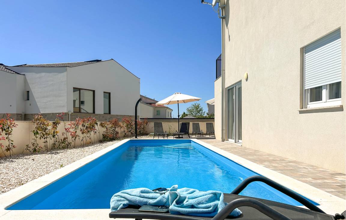 135 M² Maison De Vacances ∙ 3 Chambres ∙ 6 Personnes - Poreč