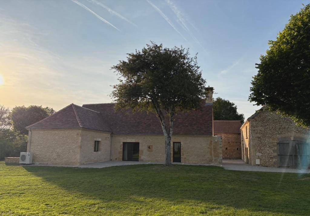 110 M² Gîte ∙ 4 Chambres ∙ 10 Personnes - Dordogne