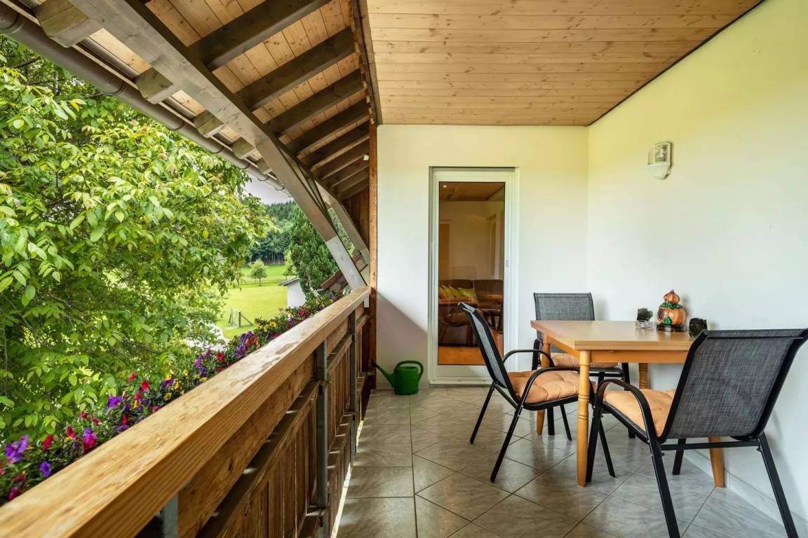 140 M² Ferienwohnung ∙ 3 Schlafzimmer ∙ 6 Gäste - Amtzell