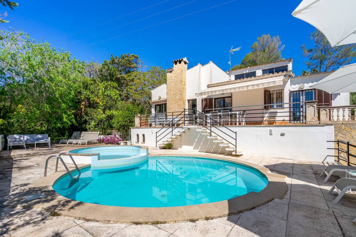 300 M² Villa ∙ 6 Habitaciones ∙ 11 Huéspedes - Palma