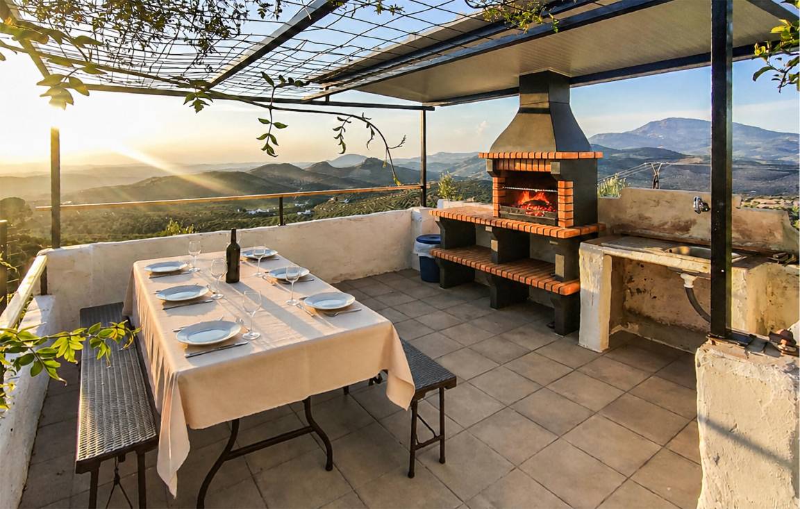 110 M² Maison De Vacances ∙ 3 Chambres ∙ 8 Personnes - Alcaudete