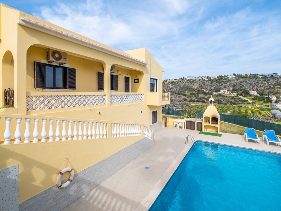 200 M² Villa ∙ 3 Chambres ∙ 7 Personnes - Albufeira