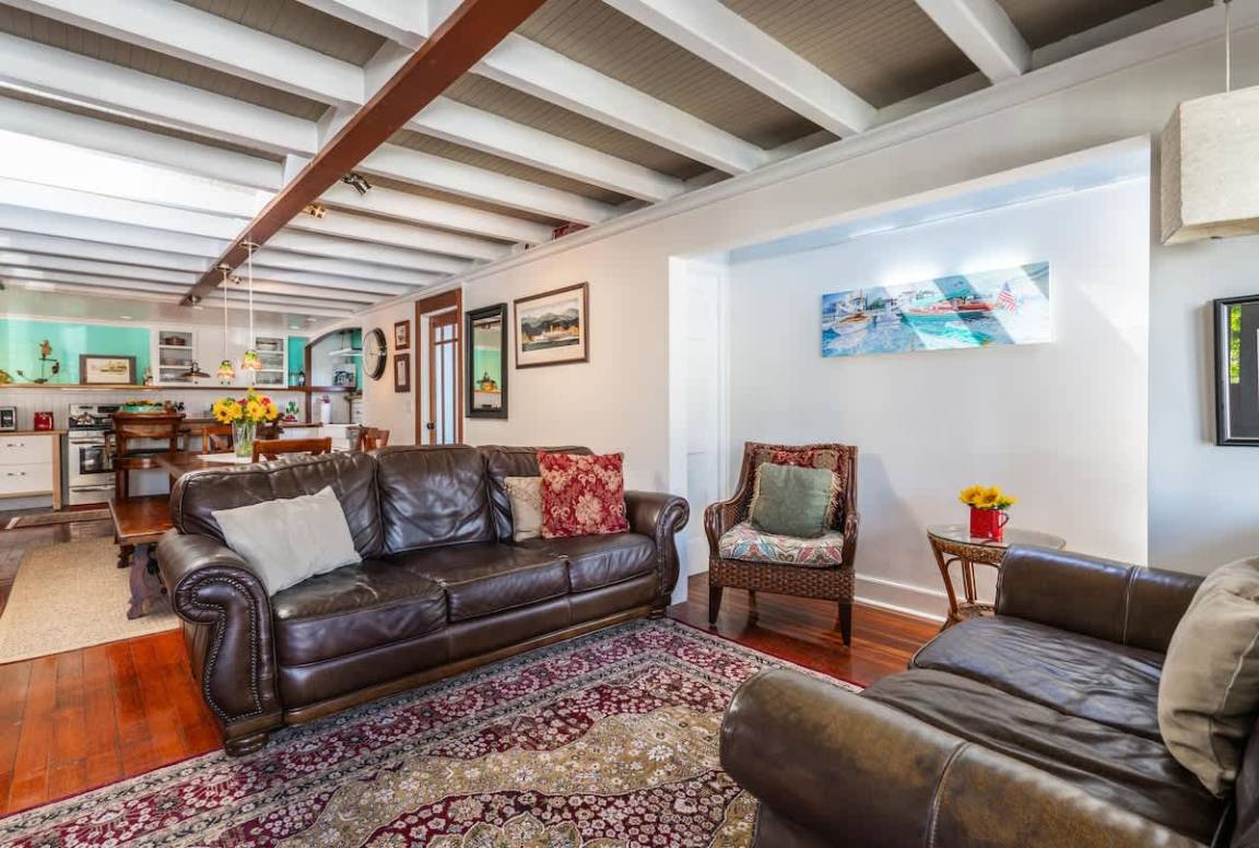 House ∙ 3 Bedrooms ∙ 10 Guests - Newport Beach, CA