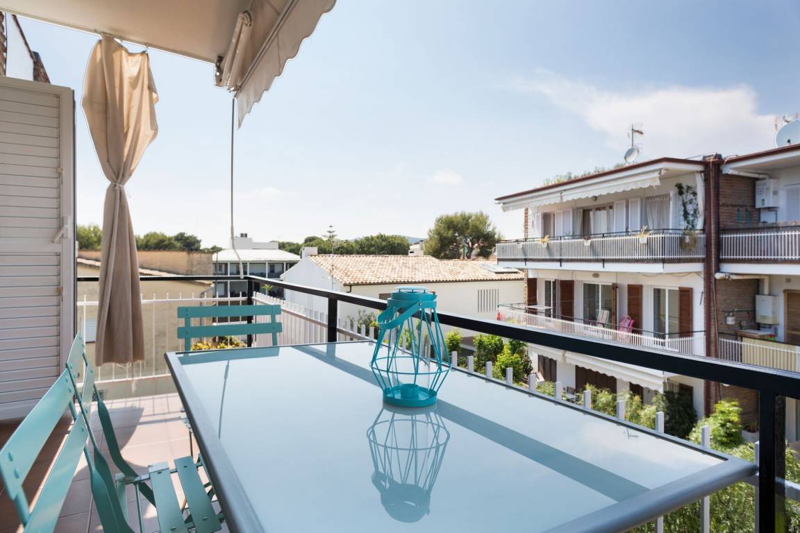 70 M² Apartment ∙ 2 Bedrooms ∙ 4 Guests - Vilanova i la Geltrú