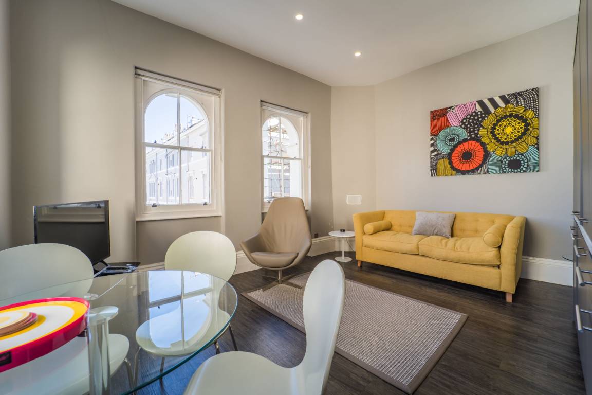Cottage ∙ 1 Bedroom ∙ 4 Guests - Plymouth