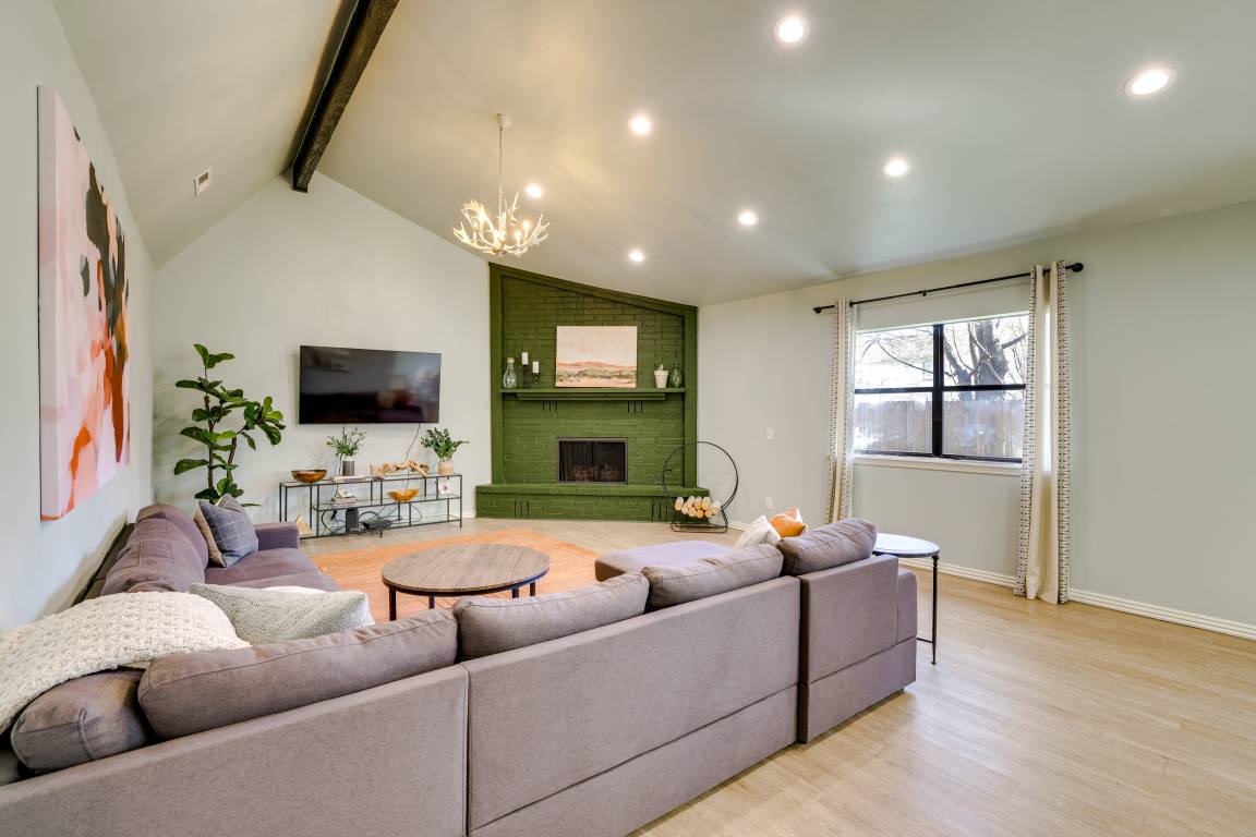 211 M² Casa ∙ 3 Camere Da Letto ∙ 7 Ospiti - Bentonville, AR
