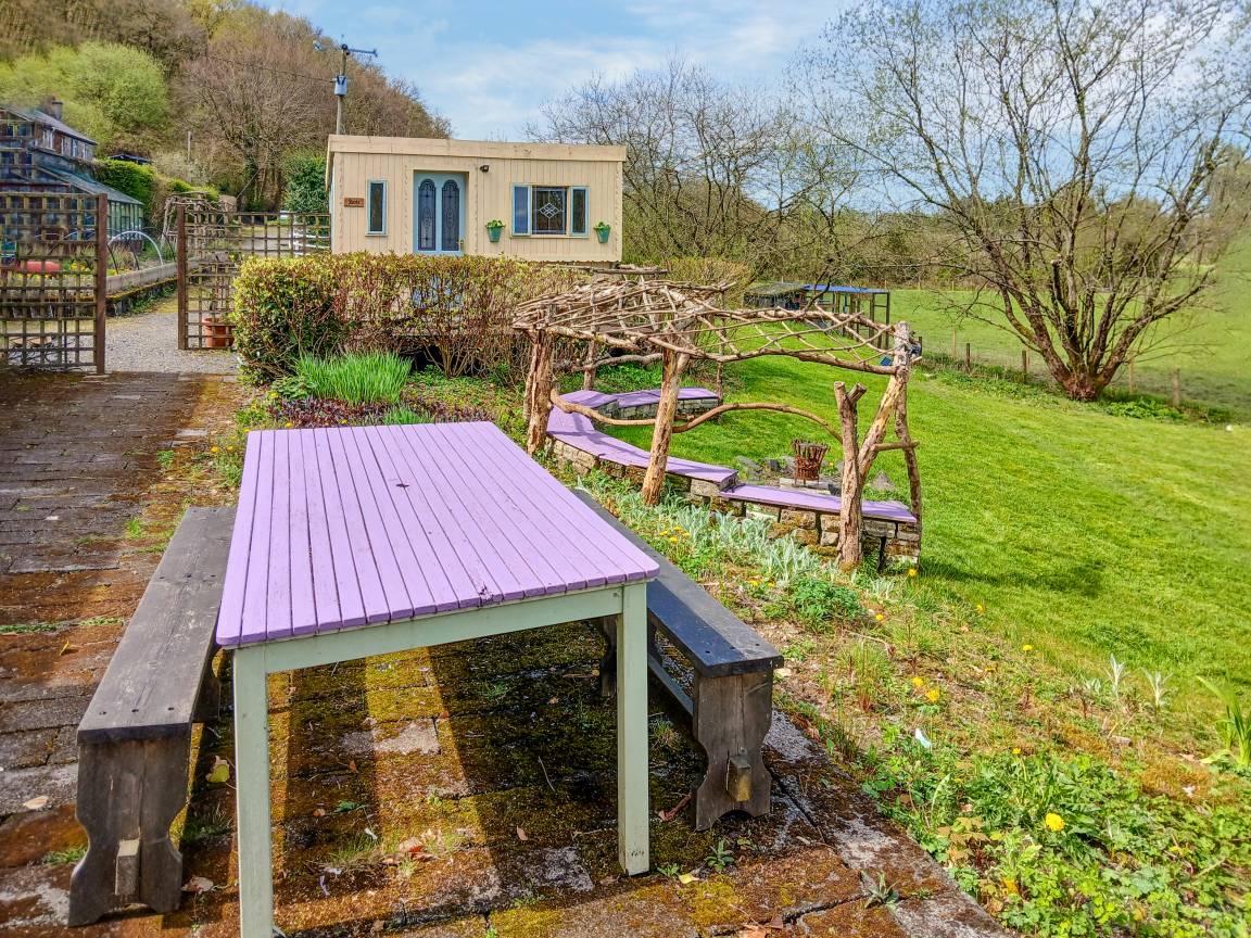 Cottage ∙ 1 Bedroom ∙ 5 Guests - Lampeter