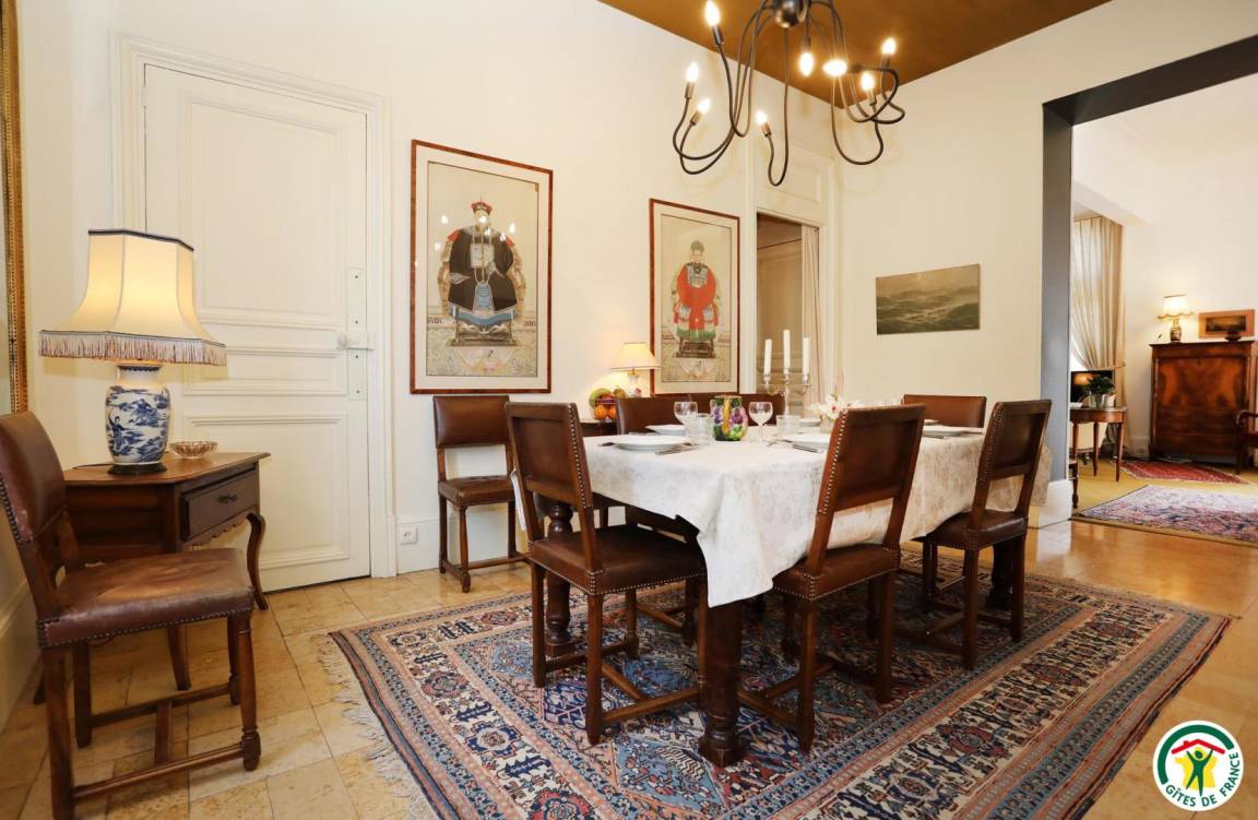 122 M² Gîte ∙ 3 Chambres ∙ 6 Personnes - Valence