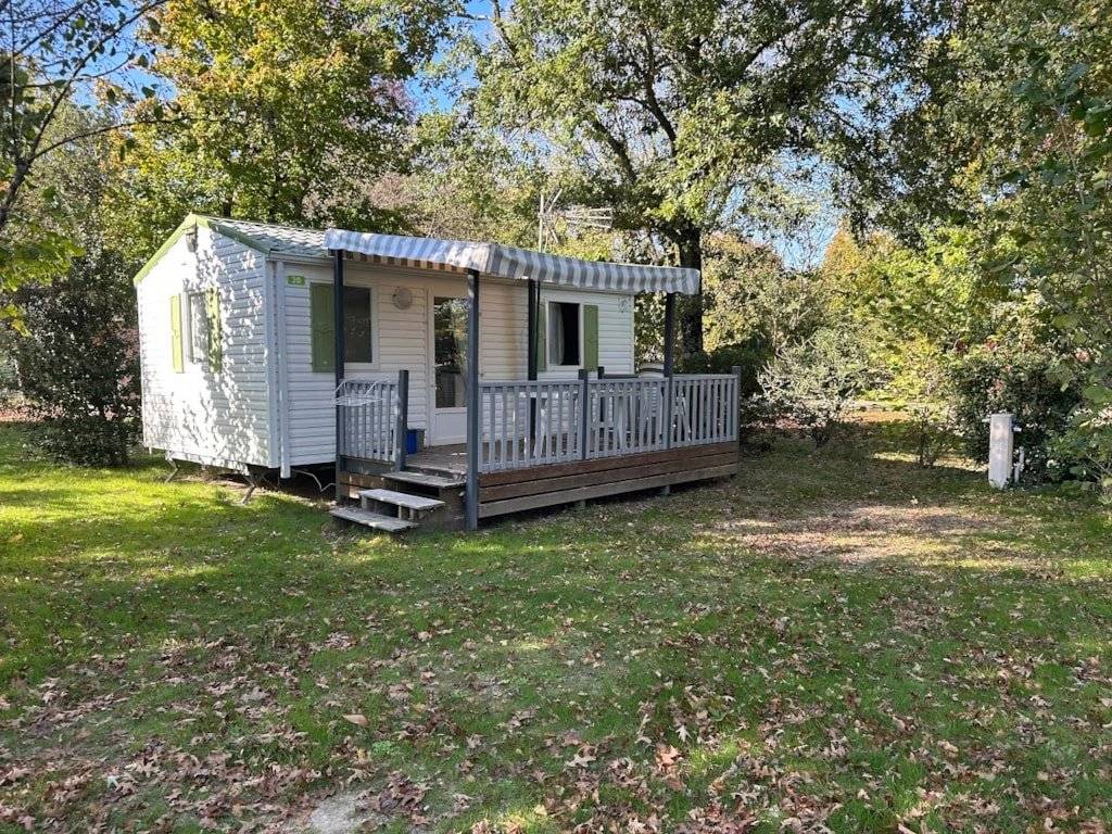 24 M² Camping ∙ 3 Bedrooms ∙ 5 Guests - Apremont