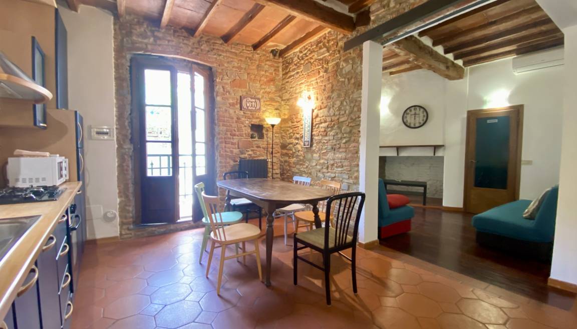 100 M² Apartamento ∙ 3 Habitaciones ∙ 6 Huéspedes - Florencia