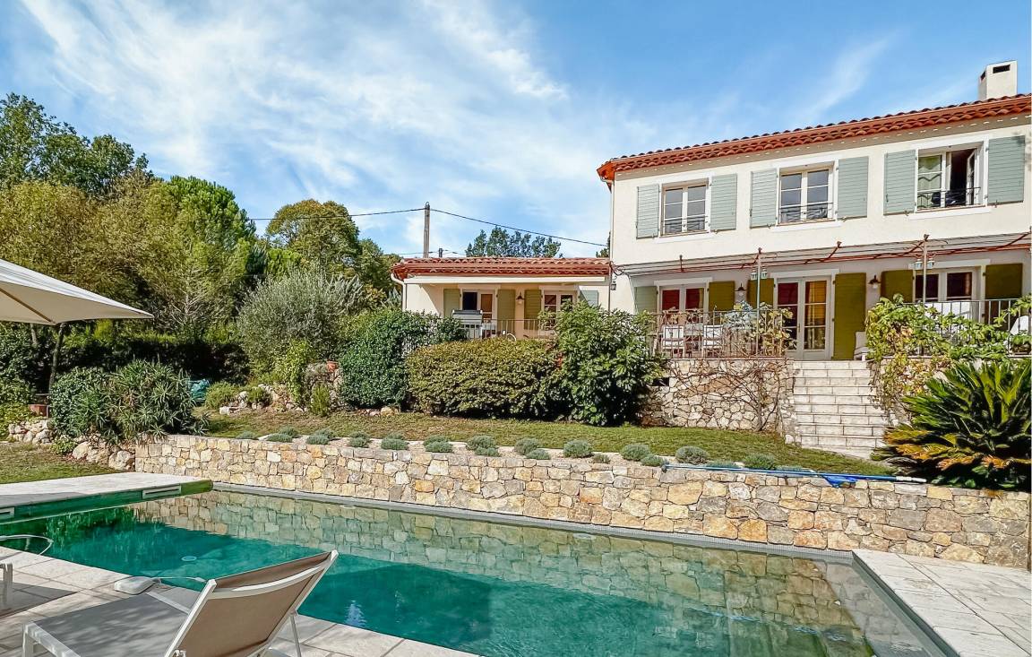 200 M² House ∙ 3 Bedrooms ∙ 6 Guests - Grasse