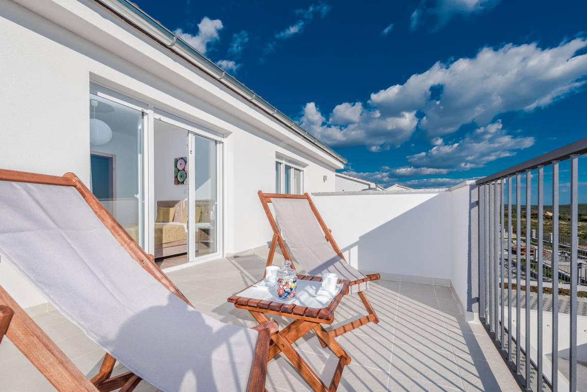 190 M² Villa ∙ 4 Schlafzimmer ∙ 8 Gäste - Sukošan