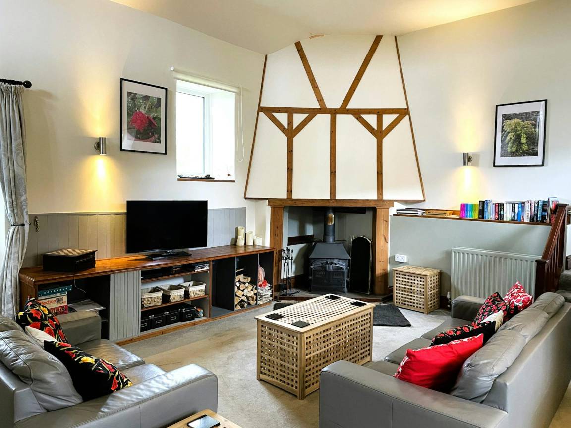 113 M² Cottage ∙ 2 Bedrooms ∙ 4 Guests - Aberaeron