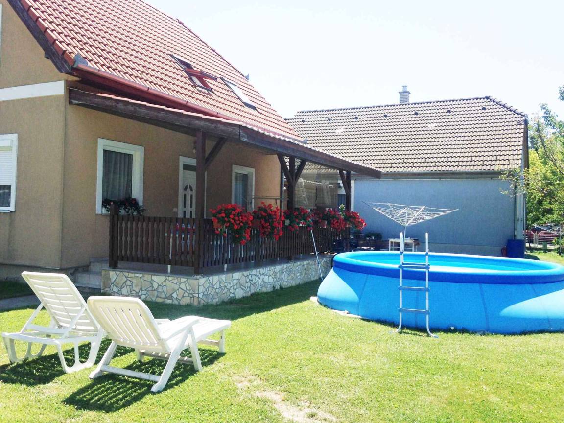 130 M² House ∙ 5 Bedrooms ∙ 11 Guests - Badacsony