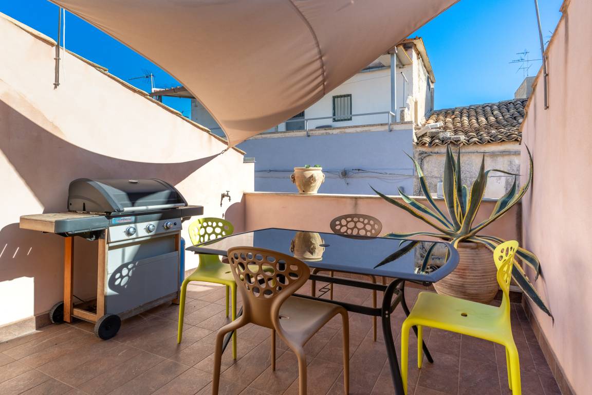 97 M² Appartamento Vacanza ∙ 3 Camere Da Letto ∙ 5 Ospiti - Noto