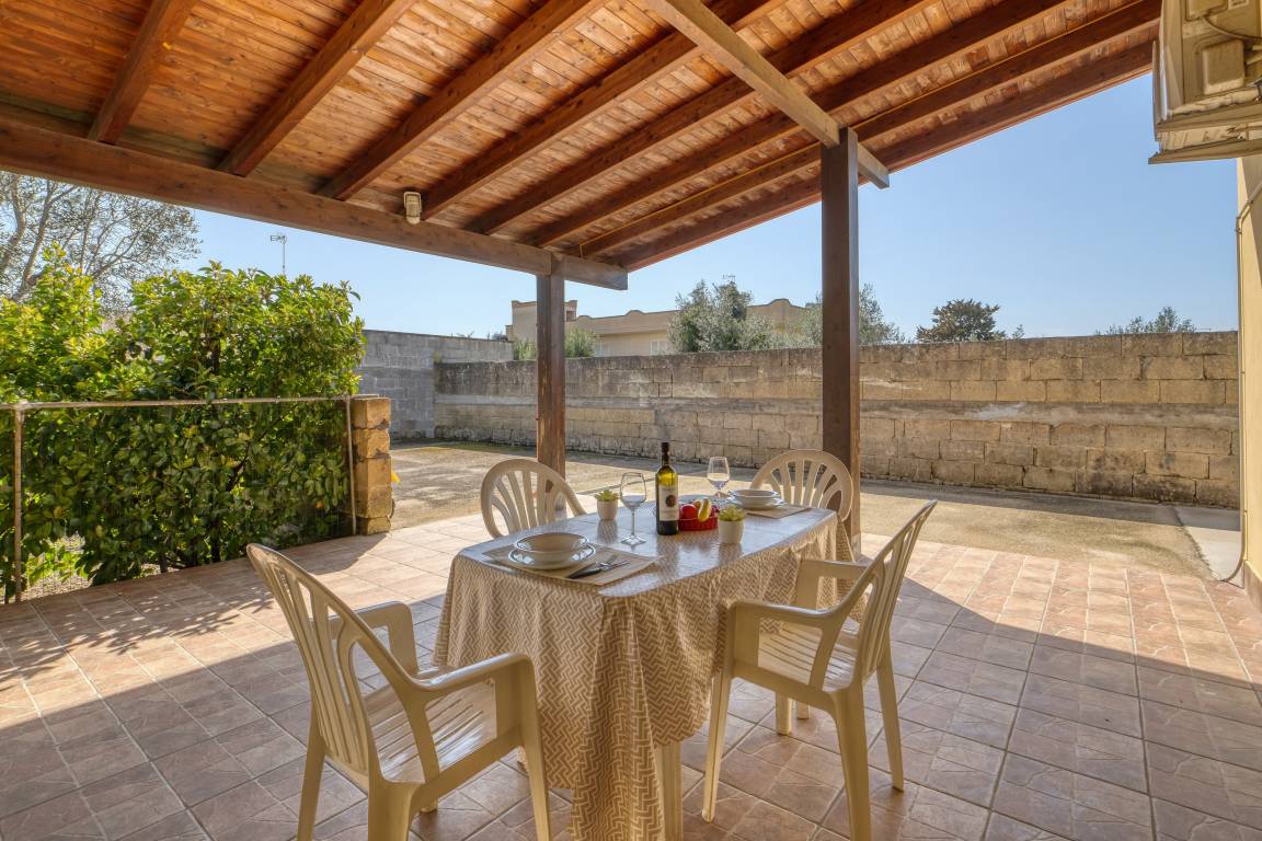 95 M² Ferienhaus ∙ 2 Schlafzimmer ∙ 6 Gäste - Porto Cesareo