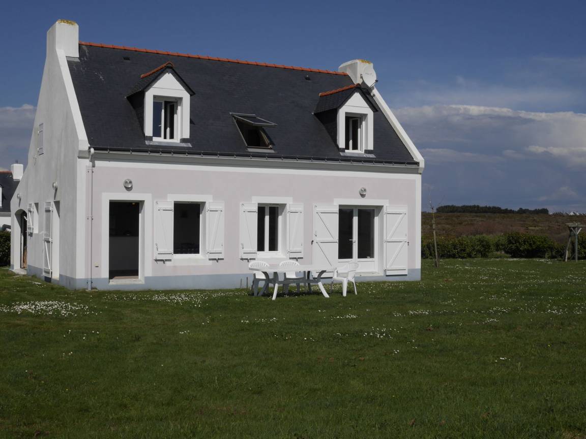 140 M² Maison De Vacances ∙ 4 Chambres ∙ 8 Personnes - Bangor
