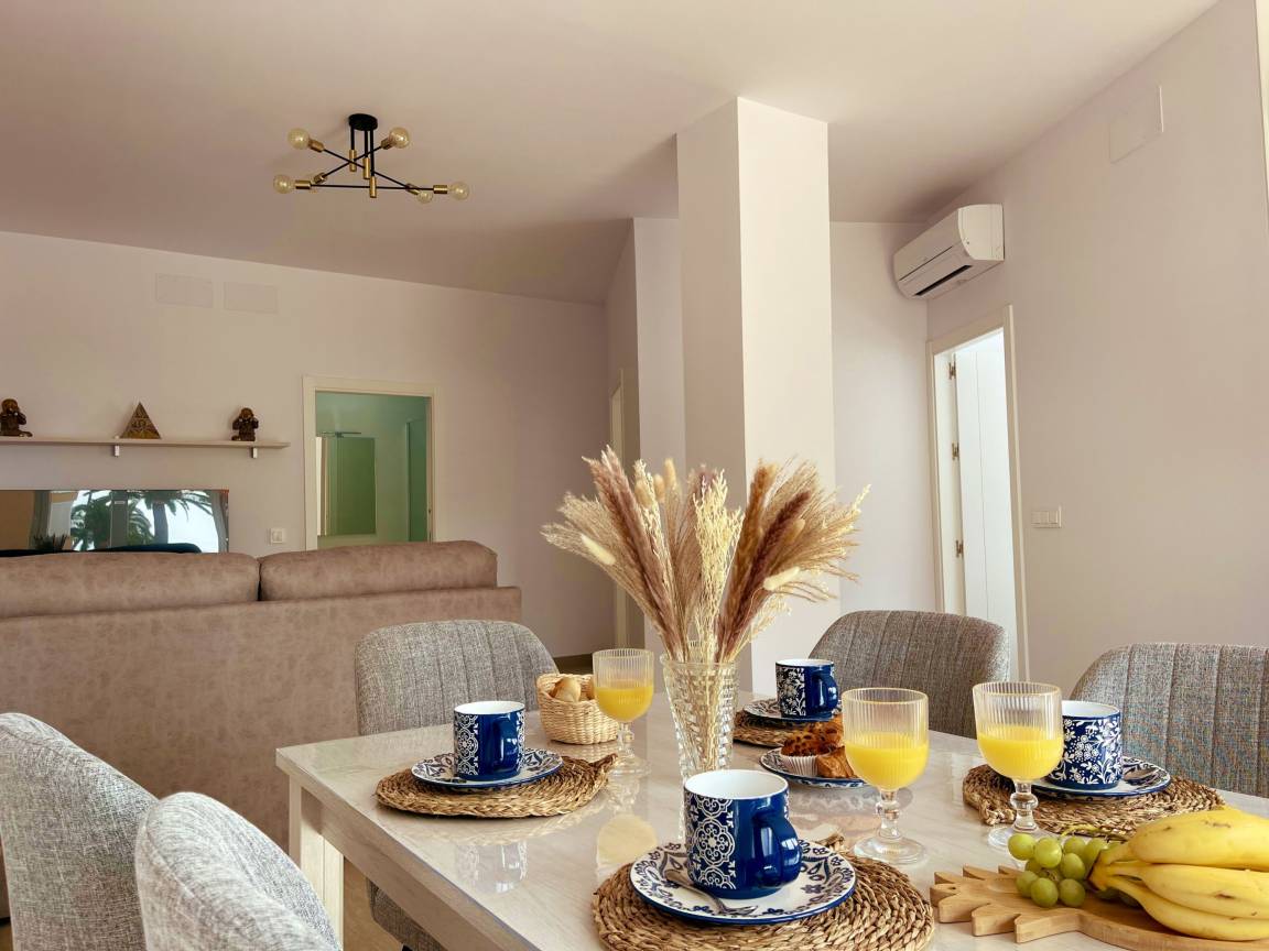 60 M² Apartamento ∙ 2 Habitaciones ∙ 4 Huéspedes - Torrox