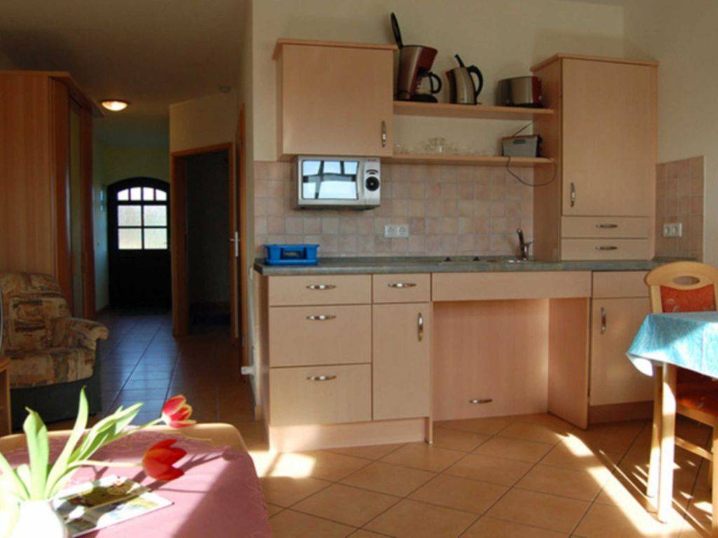 70 M² Ferienwohnung ∙ 2 Schlafzimmer ∙ 5 Gäste - Garz/Rügen