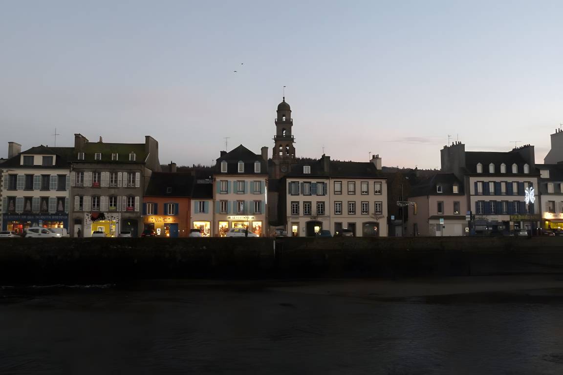 15 M² Chambre D'hôtes ∙ 1 Chambre ∙ 2 Personnes - Landerneau