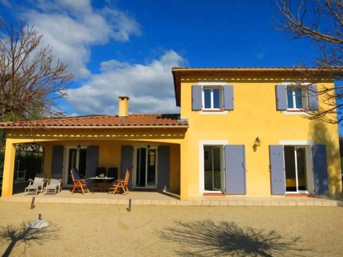 130 M² Huis ∙ 3 Slaapkamers ∙ 6 Gasten - Sillans-la-Cascade