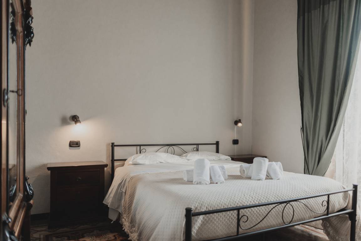 30 M² Bed And Breakfast ∙ 1 Bedroom ∙ 3 Guests - Cefalù