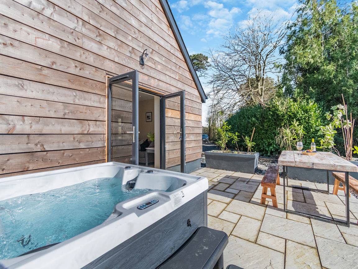 Cottage ∙ 2 Bedrooms ∙ 4 Guests - Fishguard