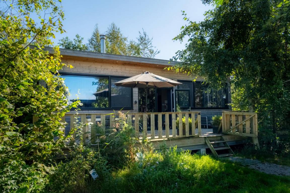 70 M² Appartement ∙ 2 Slaapkamers ∙ 4 Gasten - Heerenveen