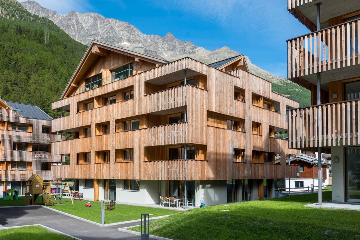 80 M² Apartment ∙ 2 Bedrooms ∙ 5 Guests - Saas-Grund