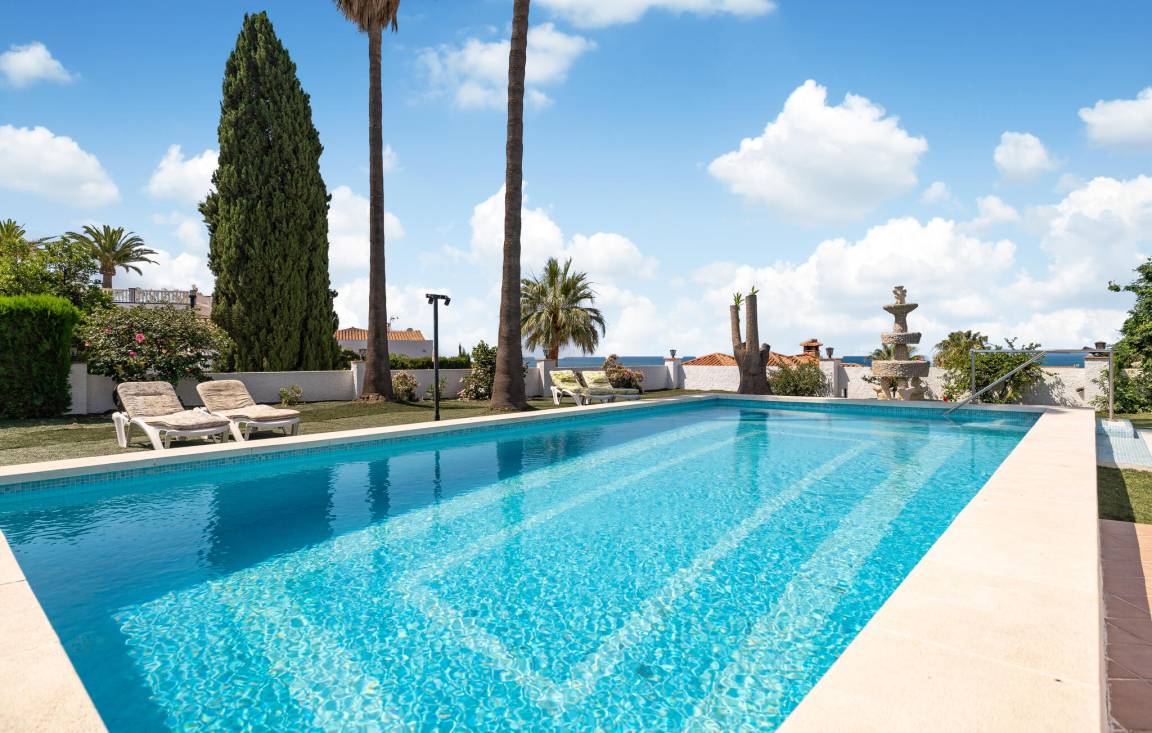 600 M² Casa ∙ 5 Camere Da Letto ∙ 12 Ospiti - Torre del Mar