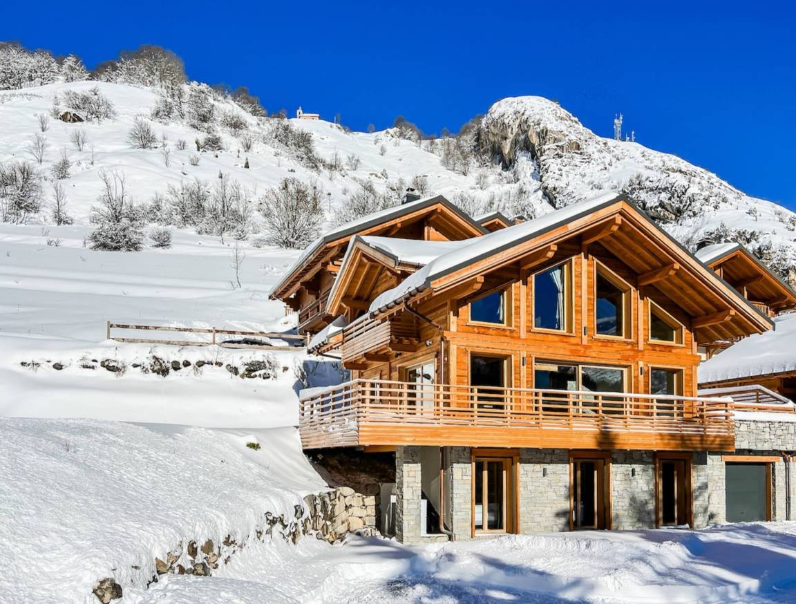 180 M² Chalet ∙ 5 Bedrooms ∙ 12 Guests - La Grave
