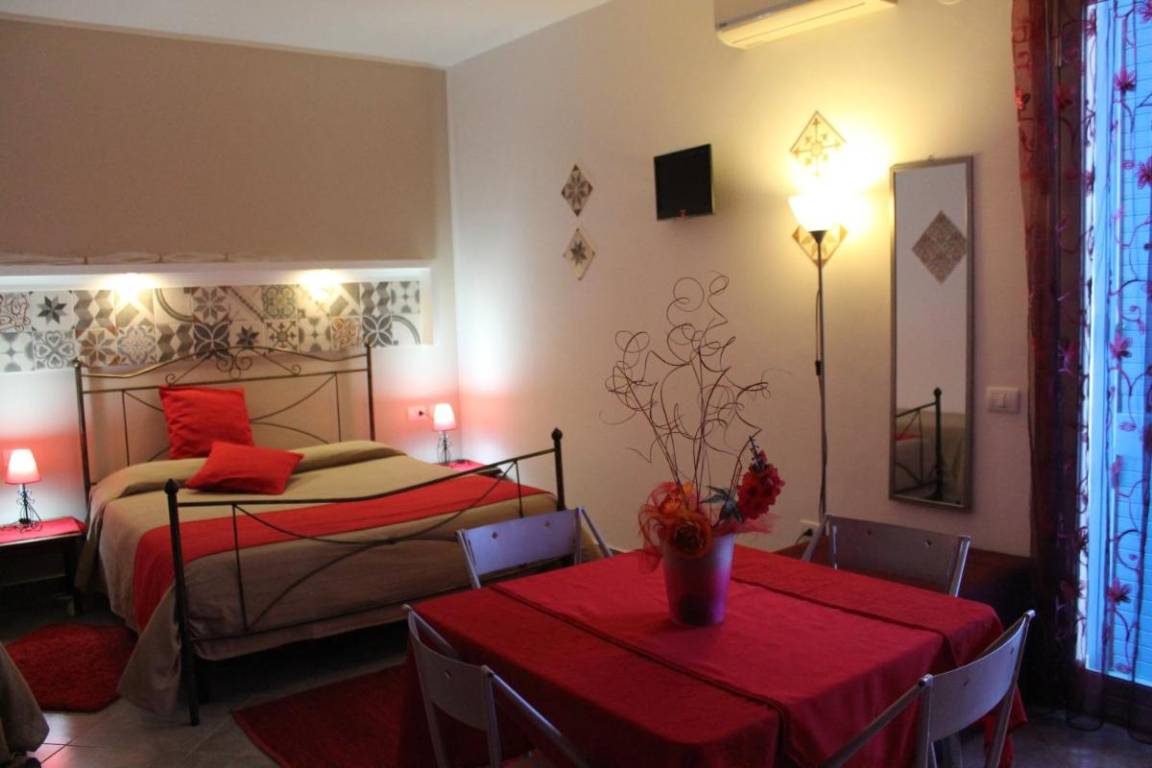 30 M² Apartment ∙ 1 Bedroom ∙ 4 Guests - Marsala